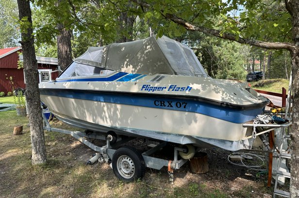 Flipper Flash säljes i Värmdö | Blocket