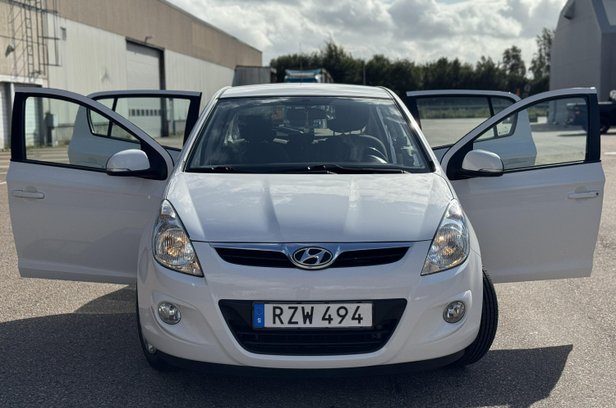 Hyundai i20 5-dörrar 1.2 Premium Euro 5 säljes i Halmstad | Blocket