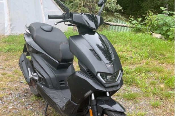 drax moppe (2020) säljes i Värmdö | Blocket