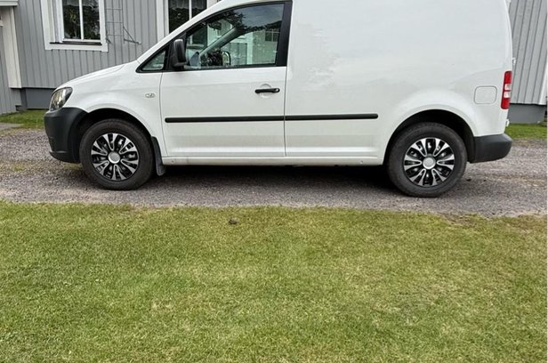 Volkswagen Caddy Skåpbil 1.6 TDI Euro 5 säljes i Pajala | Blocket