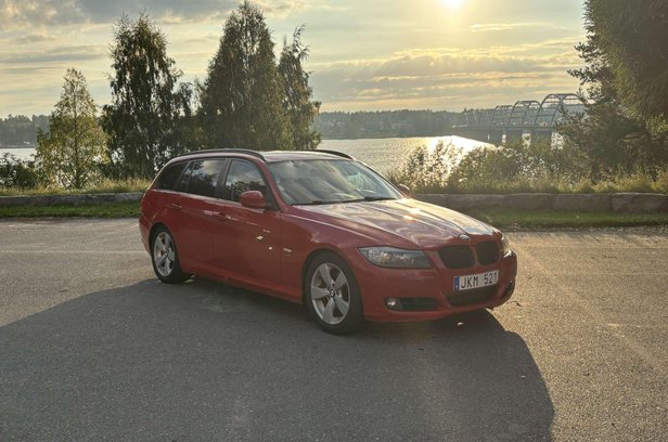 BMW 320 d xDrive Touring Euro 5 säljes i Luleå | Blocket