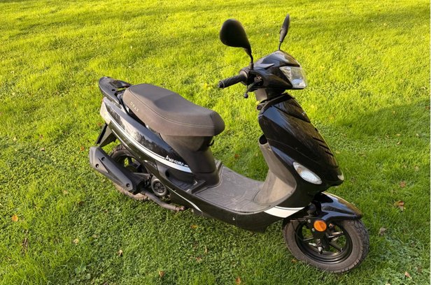 Drax Awesome EU-moped – 2020 säljes i Haninge | Blocket