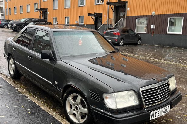 Mercedes 230E 603 turbo säljes i Luleå | Blocket