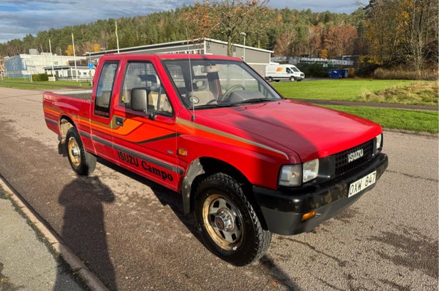 Isuzu TF Space Cab 2.3 4WD Manuell, 98 hk, 1990 – 9 700 mil, säljes i ...