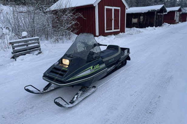 Arctic Cat Super Jag 440 säljes i Gällivare | - såld eller borttagen