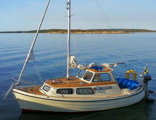 Snipa Monark 690 motorseglare säljes i Kungs - såld eller borttagen