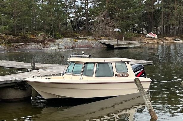 Uttern 5000 ac Mercury 75 4-takt säljes i Mel - såld eller borttagen