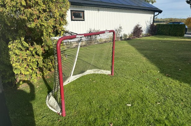Hockeymål säljes i Uppsala | Blocket