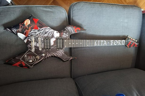 LITA FORD ELGITARR säljes i Tomelilla | Blocket