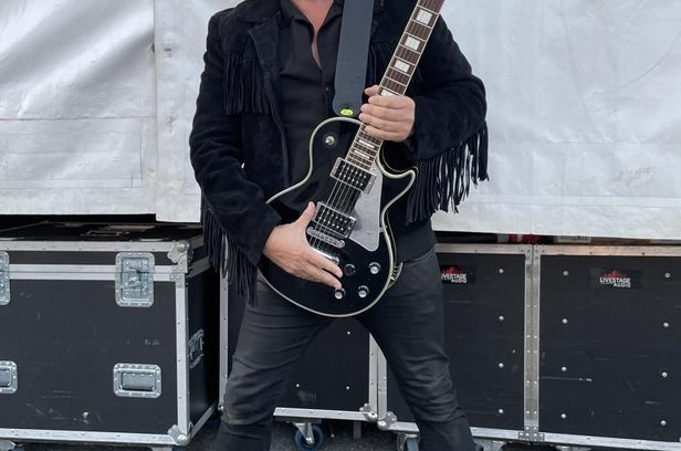 Burny Les Paul. John Sykes modell säljes i Kalix | Blocket