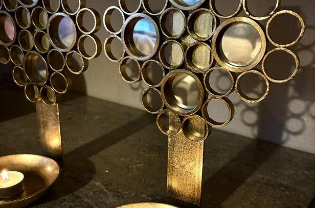 Paret vägglampetter säljes i Umeå | Blocket