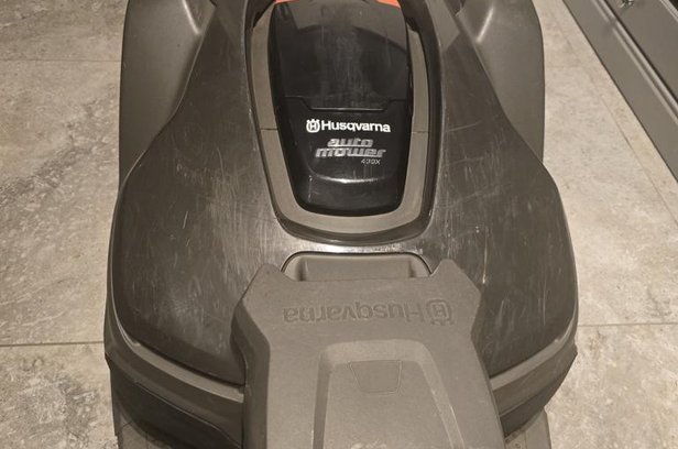 Husqvarna Automower 430x 2022 3000kvm+ säljes i Umeå | Blocket