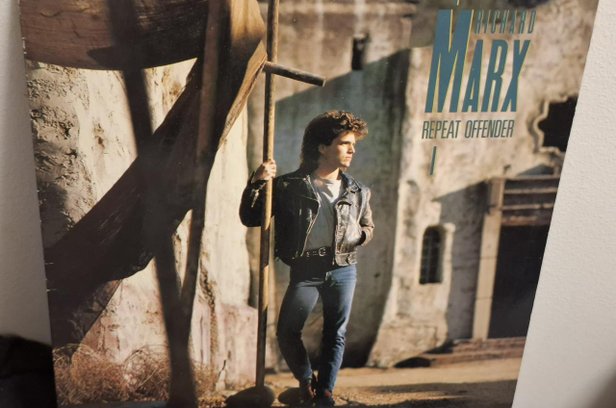 LP Richard Marx – Repeat Offender säljes i Alingsås | Blocket