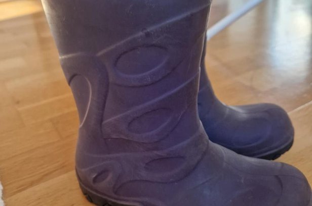 Fodrade gummistövlar från McKinsley säljes i Huddinge | Blocket