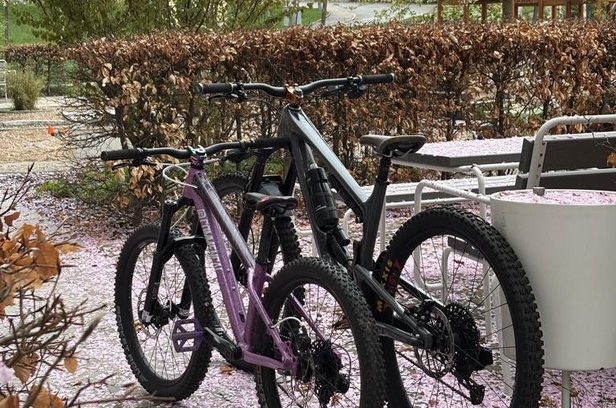 Nukeproof Giga 290 Carbon MTB Enduro säljes i Göteborgs stad | Blocket